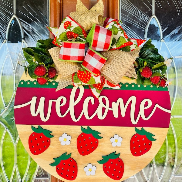Welcome Strawberry Sign, Digital Download, Round Door Hanger Svg ...