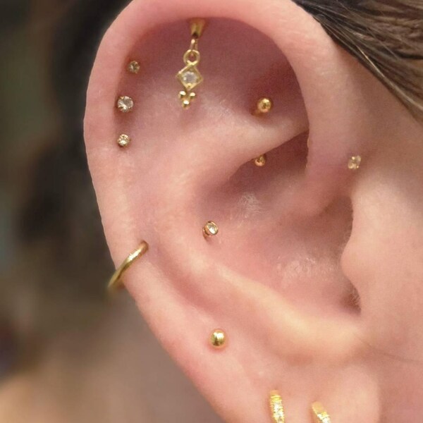 Dainty F136 Titanium 16G Lena Screw Flat Back Vertical Helix Piercing ...