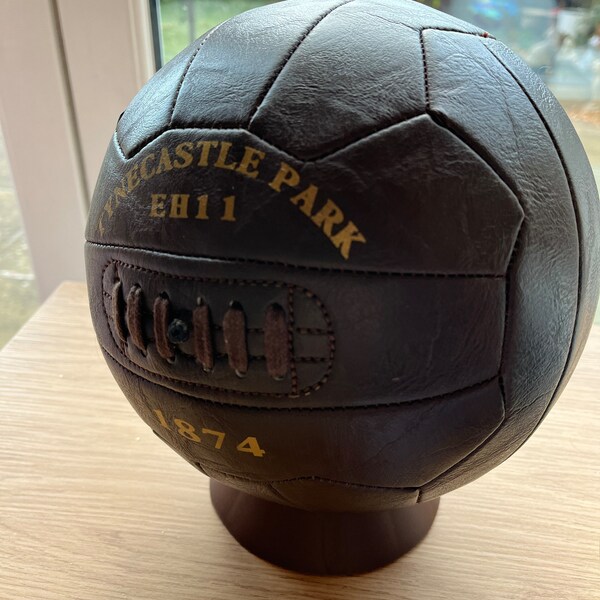 Watford Old Fashioned Style Display Football With Stand. VICARAGE ROAD ...