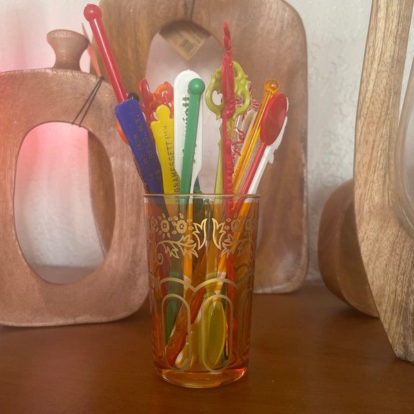 Retro-look Jurassic Park Isla Nublar Raptor Pen Key Tag - Etsy