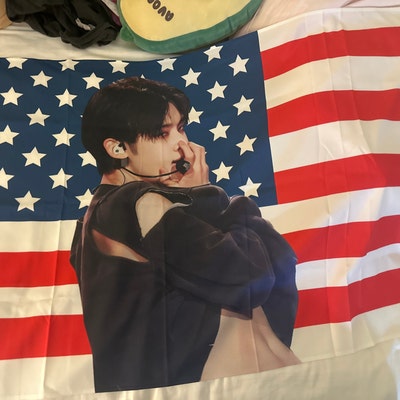 Seventeen Hoshi Horanghae Pose Flag Banner, Hoshi American Tapestry ...