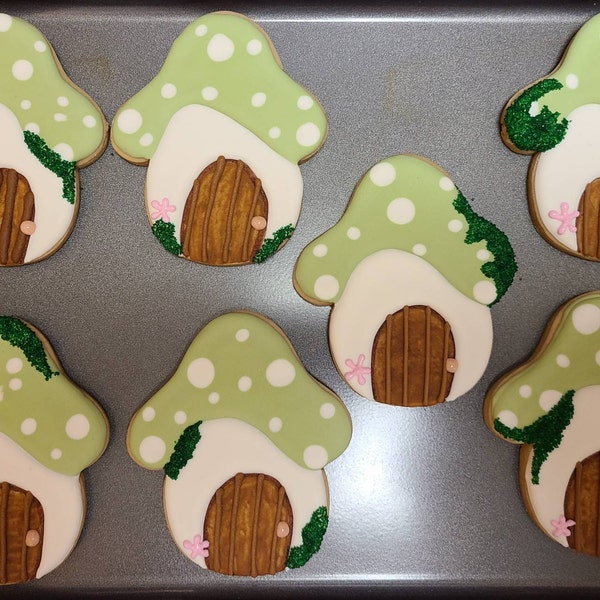 Mushroom House 2 Cookie Cutter or Fondant Cutter and Clay Cutter - Etsy