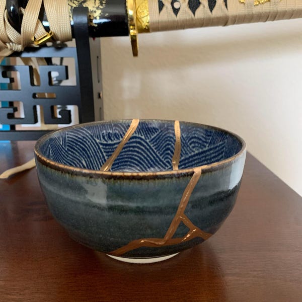 Kintsugi Bowl, Kintsugi Grey Sunrise Centerpiece Bowl, Kintsugi Pottery ...