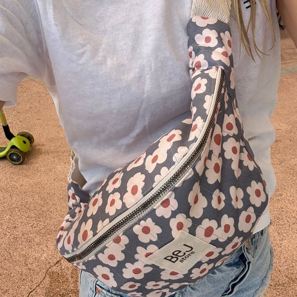 Baileigh Bag Crossbody Sewing Pattern: Beginner-friendly PDF (projector ...