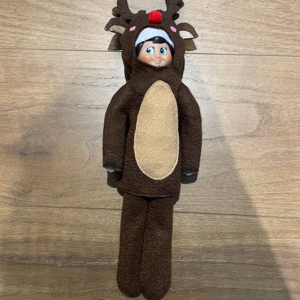 Reindeer Elf, Santa Elf, Gingerbread Elf, Snowman, Christmas Tree ...