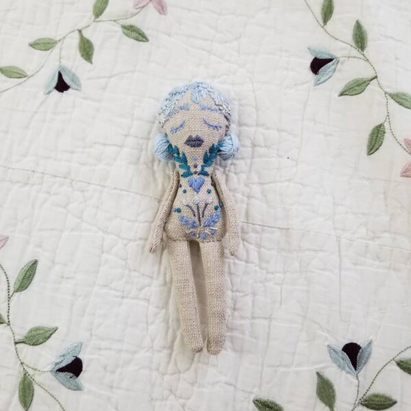 Hand Embroidered Girl Hiding Behind Flowers. Quirky Embroidered Hair 3D ...