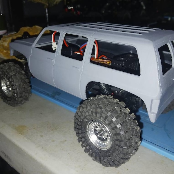 1/24 Scale Crawler Body SCX24 “the Burban” - Etsy