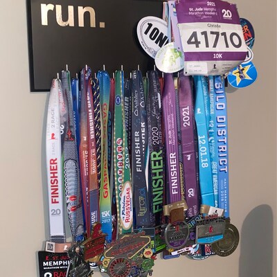Running Medal Holder, Gray or Black With Chrome run. Vinyl, 21 Hooks ...