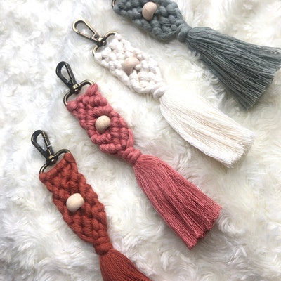 Bulk Macrame Keychain,bridal Shower,bridesmaid Gifts, Wooden Bead ...