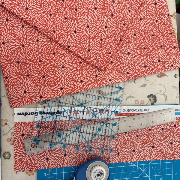 Blue Fury Dragon Scales Fabric -- 100% Cotton Quilting Fabric - Etsy