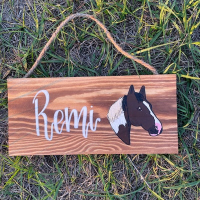 Horizontal Stall Sign - Etsy