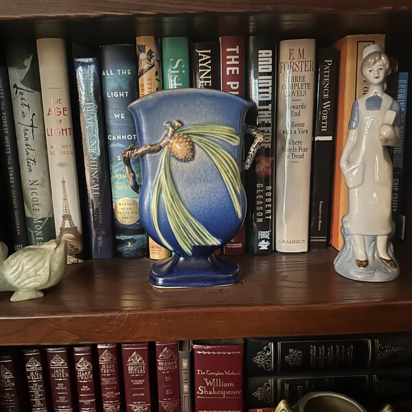 Santa Barbara Ceramic Design 1986 Art Pottery Hand Painted Iris Vase ...