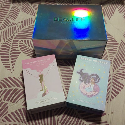 The Wild Muse Oracle Deck & Guidebook indie Oracle Deck vanessa ...