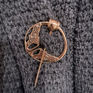 Celtic Omega Fibula With Bronze Knot Pattern Nordic Horseshoe Fibula ...