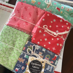 WHATNOT WHATNOT & ZIP 19 Fat Quarter Bundle Rashida Coleman Hale Ruby ...