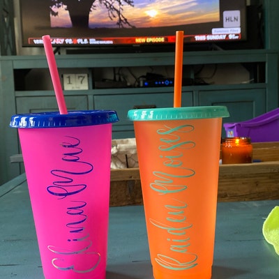 Personalized Color Changing Tumbler With Lid and Straw, Party Cup ...