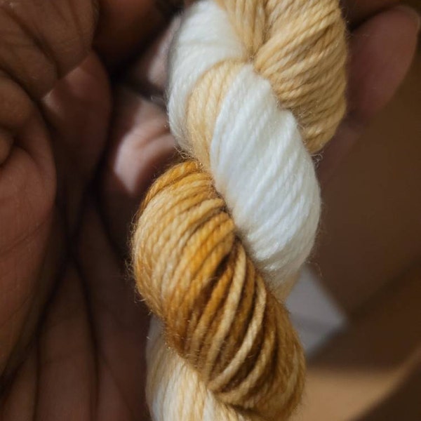 Toe Beans, Sock Club, 85/15 Superwash Merino/nylon Blend, 480 Meters ...