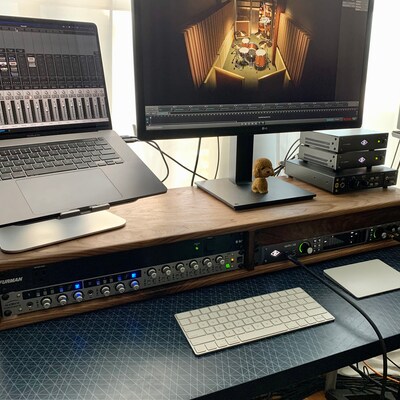 2U Rack WHITE Color Desktop Rack Walnut Wood Metal Studio Rack ...