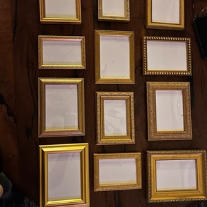 30 Small Gold Frames for Wedding Party Favors Bridesmaids - Etsy