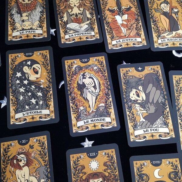 Paw of Light Tarot Deck - Etsy