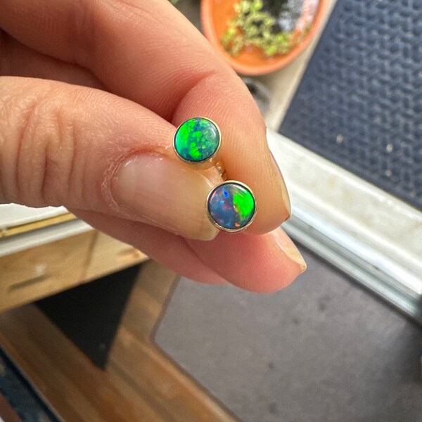 Australian Boulder Opal Ring Showing Stunning Ribbon Pattern. Cushion ...