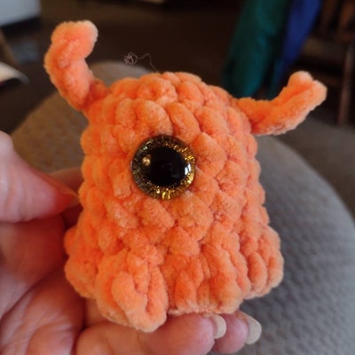 Pocket Alien No Sew Beginner Crochet Pattern - Etsy