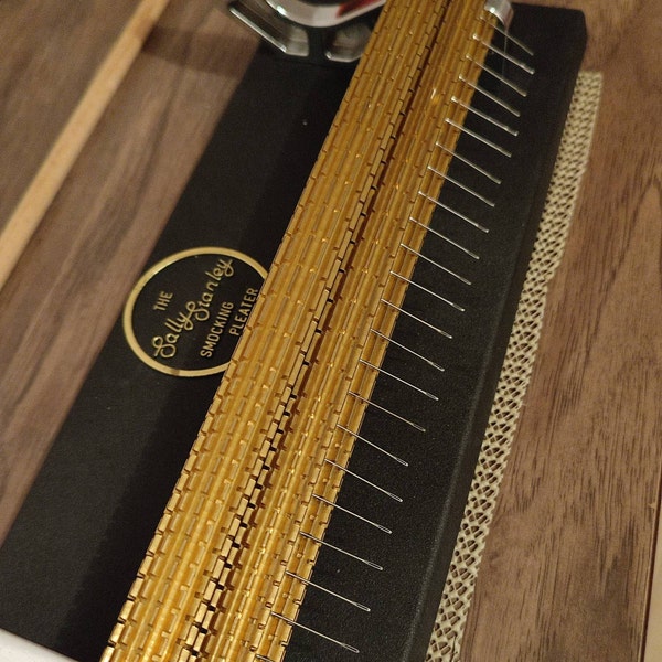 Genuine Sally Stanley Smocking Pleater Needles (also Suit Amanda Jane ...