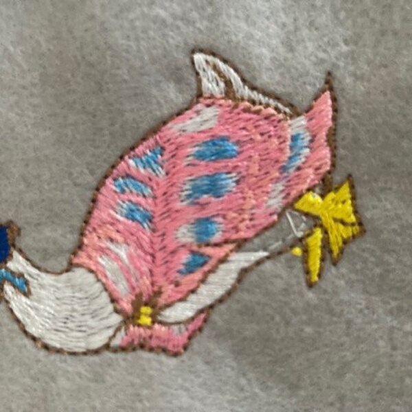 Peter Rabbit Machine Embroidery, 30 Designs, Beatrix Potter Embroidery ...