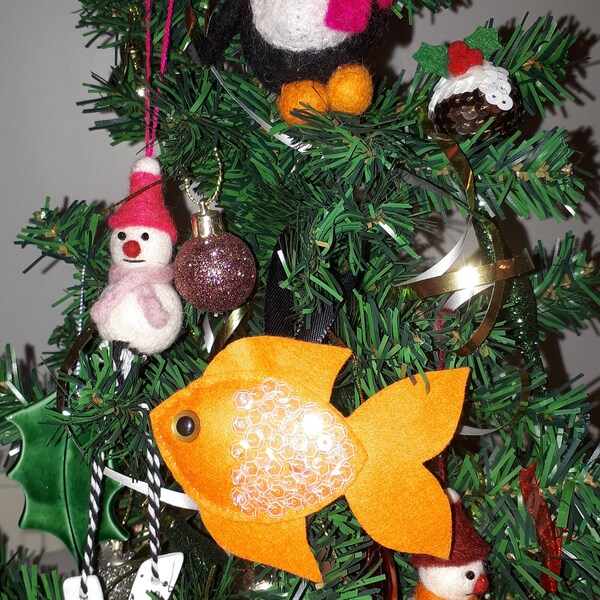 Felt Goldfish Christmas Bauble in Orange - Etsy UK