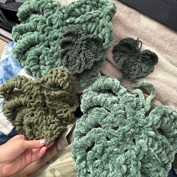 LARGE HEART GRANNY Square Crochet Pattern | Pdf in English - Etsy