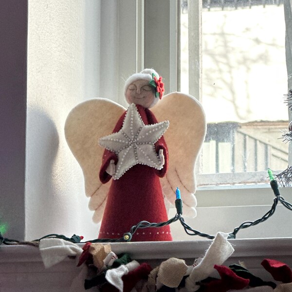 Joyful Santa Beluga Ornament, Hand Felted Ocean Animal Ornament ...