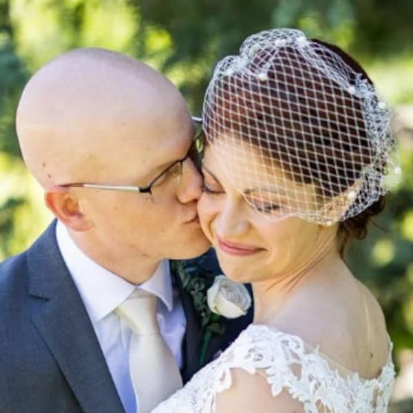 Modern Veil Extra Wide Double Layered Two Tier Veil Barely There Ivory ...