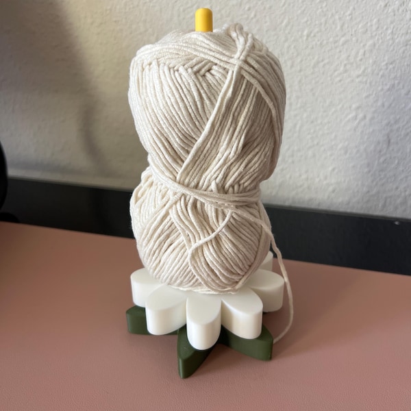 The Glide Spinner Daisy Flower – Crochet/knitting Yarn Spinner| Yarn ...