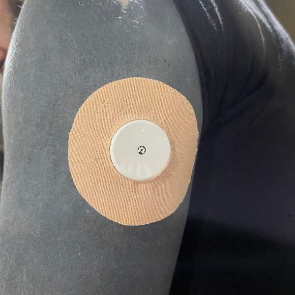A Simple Patch Freestyle Libre Adhesive for Type 1 Also Available in ...