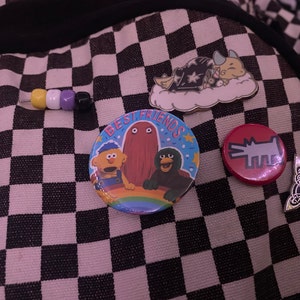 DHMIS Best Friends Pin - Etsy
