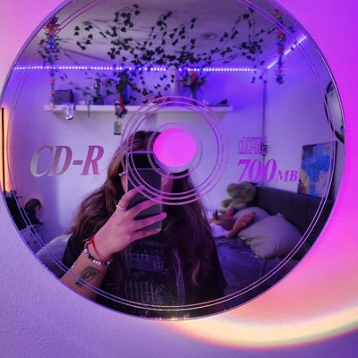 CD Mirror Disc Wall Art, Reflective Music Themed Decor, Mirrored CD ...