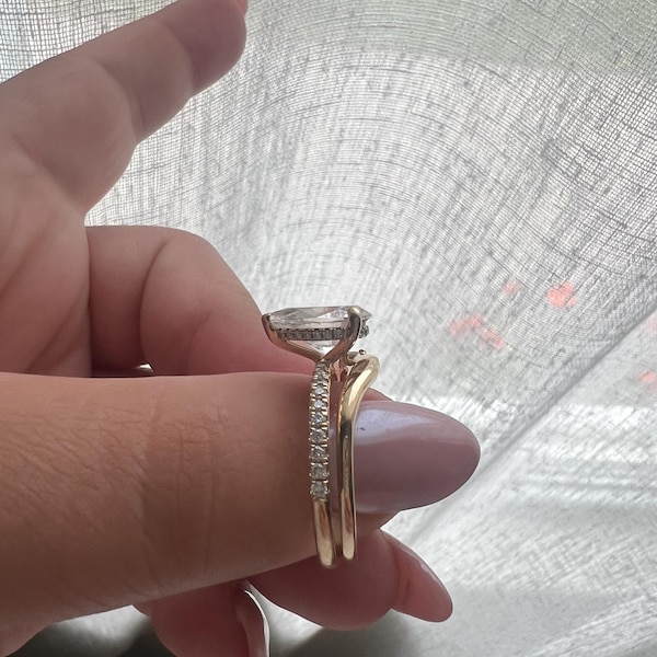 2pcs Couple Rings Set Solid Gold Mens Wedding Band Moissanite Curved ...