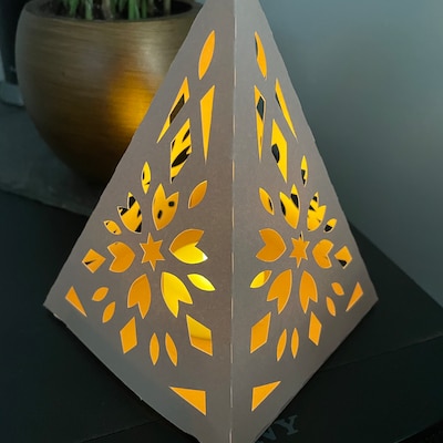 Centerpiece Decoration SVG, 3D Pyramid Lantern, Geometric Paper Model ...