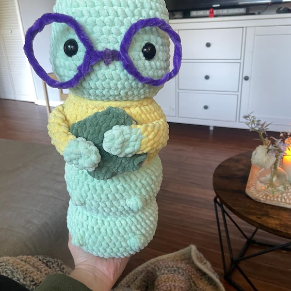 Blake Bookworm || Crochet Pattern PDF || Digital File Only - Etsy