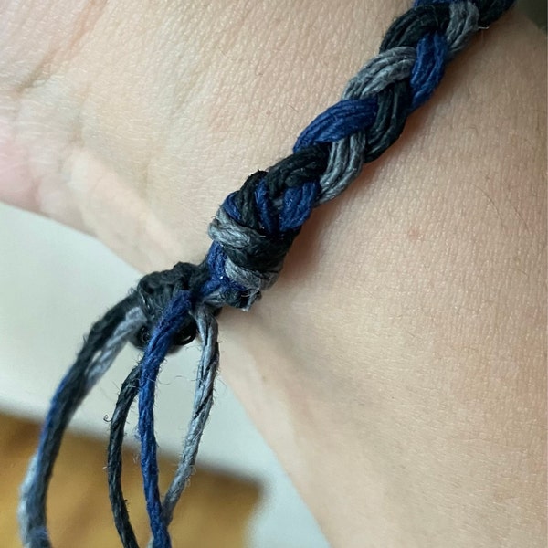 Braided Blue Hemp Bracelet Designs in 5 to 9mm Widths. Different ...