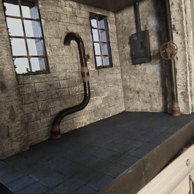 1:12 Scale Scary Creepy Eerie Horror Asylum Head Cage. Vintage Medical ...