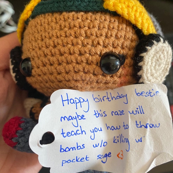 Valorant Chamber, Valorant Chamber Amigurumi Doll - Etsy