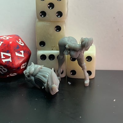 Trish Female Gunslinger Pinup 32mm or 28mm Fantasy Miniature Dnd ...