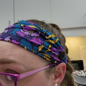 BUTTON HEADBAND: Green Brush Stroke Headband With Buttons - Etsy