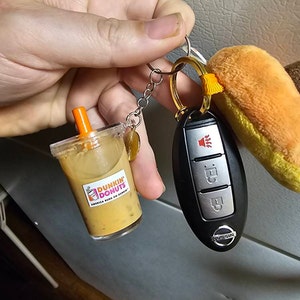 Starbucks Kiwi Refresher Drink Shaker Keychain - Etsy