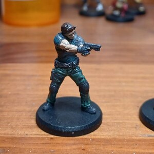 Handler Skull Hunter Resin 3D Print Alien Miniature RPG - Etsy