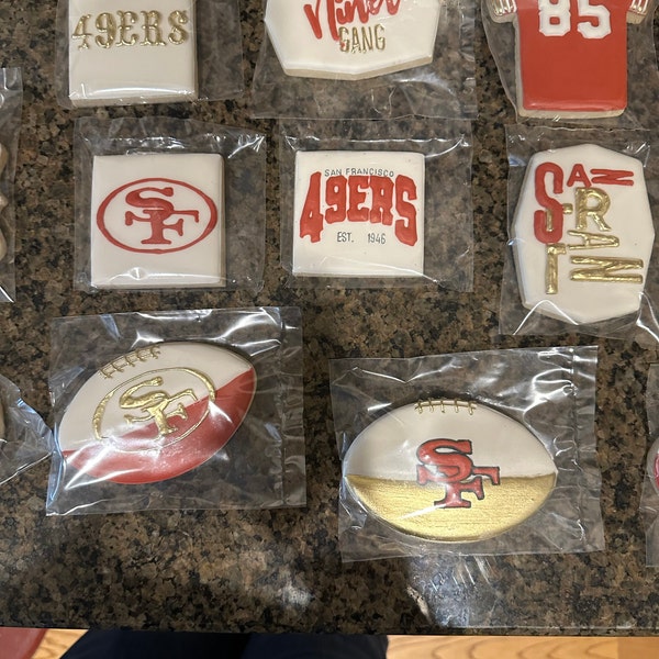 Sports Themed Cookies / Sports Cookies / Chiefs / Broncos / KC Royals ...