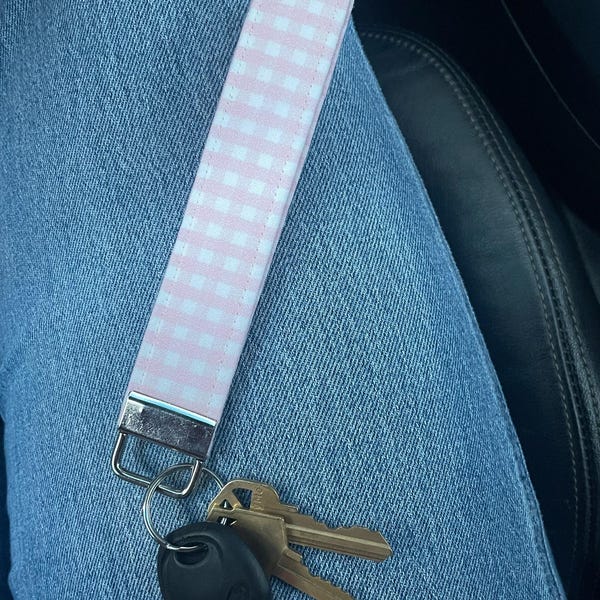 Pink Wristlet Keychain, Gold Key Fob Wristlet, Keychain Lanyard, Car ...