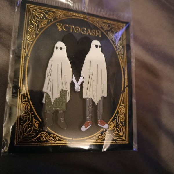 Spiderweb Convertible Clasp Handbag in Black - Spooky Halloween Fashion ...