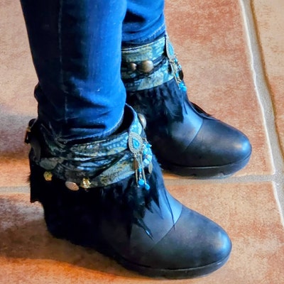 Boho Feather Cuffs With Buckles, Vintage Ankle Wrap, Hippie Boot Belt ...